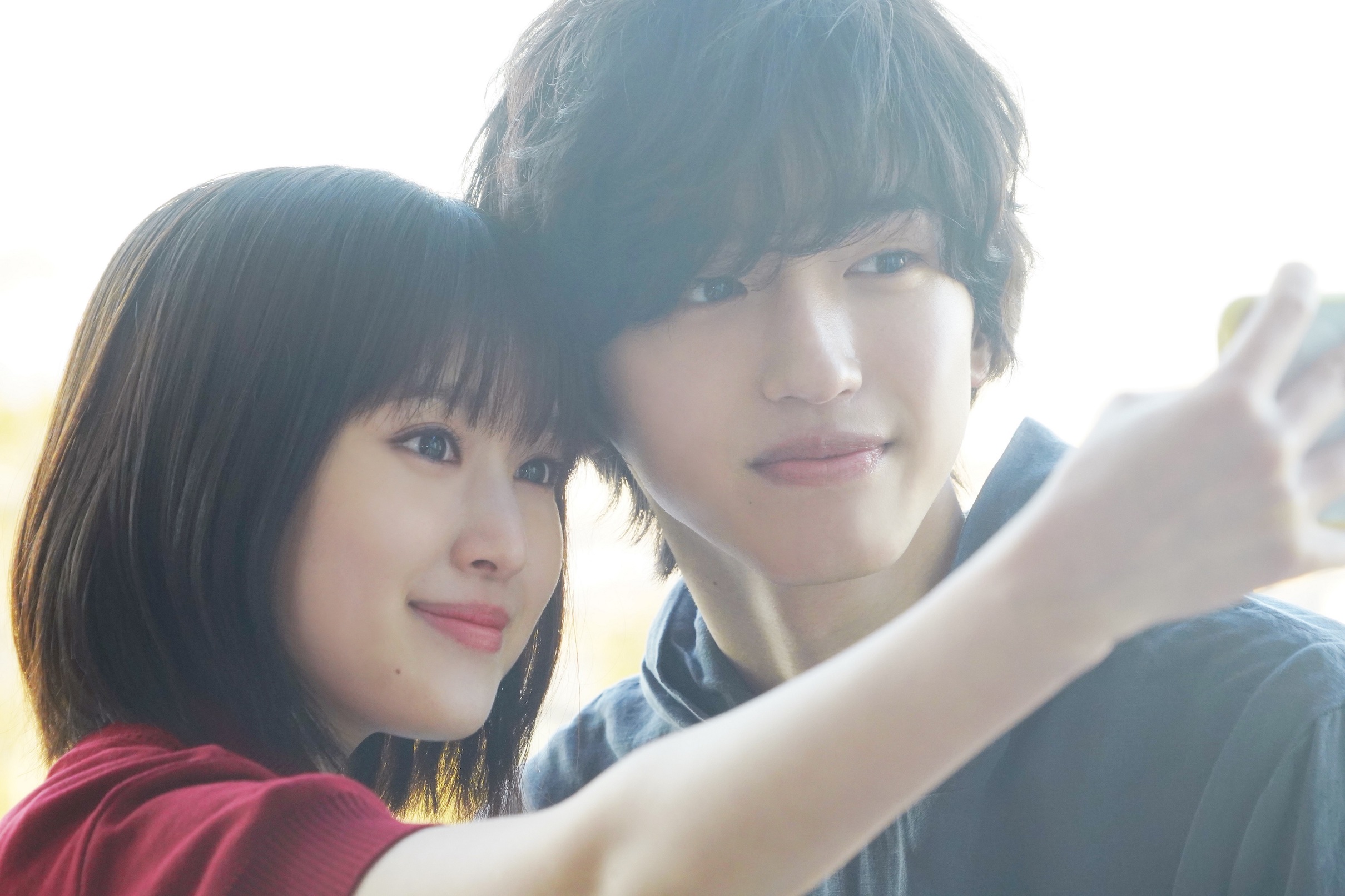道枝駿佑×福本莉子w主演『今夜、世界からこの恋が消えても』映画化決定! Cinemas+